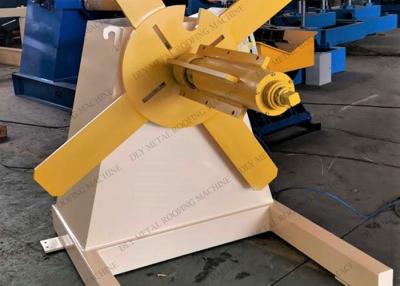 Cina Armi interne De Coiler Machine di Uncoiler 5T quattro del manuale del diametro 400mm-508mm in vendita
