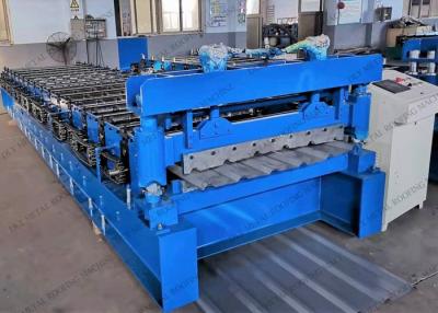 Cina Plc Metal Roofing Roll Forming Machine Automatic 380v in vendita