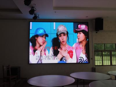 China Miet-LED Schirme P5, Innen-LED-Schirm-Miete mit Druckguss-Aluminium-Kabinett zu verkaufen