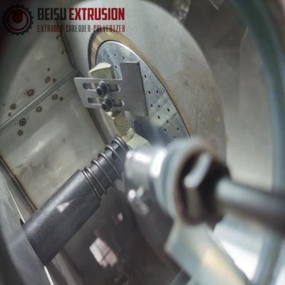Κίνα 250-300Kg/h Plastic Transparent PVC Pelletizing Line With Hot Die Cutting προς πώληση