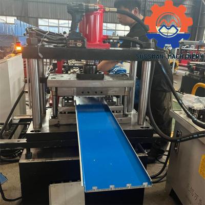 China Máquina formadora de rolos de rack de 7,5 KW com sistema de controle PLC 14 estações à venda