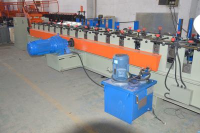 Cina Rotolo della piattaforma di Chrome ricoperto Gcr15 che forma macchina, rotolo del pannello del tetto che forma macchinario in vendita