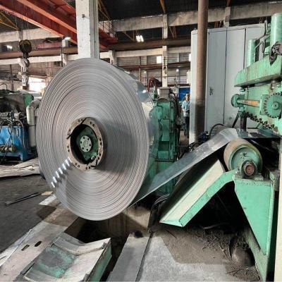 Cina Prezzi accessibili 316 bobina in acciaio inossidabile con bordo del mulino standard DIN 1000-1500mm in vendita
