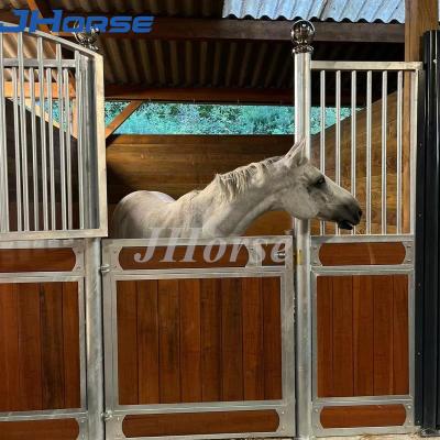China Gelaste weefsel paardenstal voorzijde op maat met dak Te koop