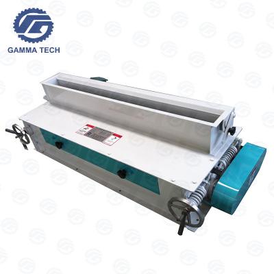 Cina il doppio TripleRoller della macchina del cilindro preriscaldatore di 2t/H 4t/H SSLG appallottola la macchina di Crumbler in vendita