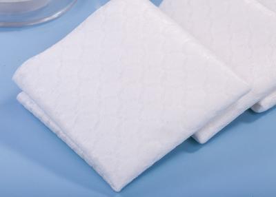 Cina ISO45001 ha certificato il materiale non tessuto di 70gsm Spunlace in vendita