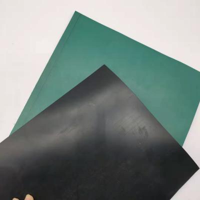 Cina Geomembrana a doppia superficie liscia in HDPE da 0,2 mm a 3 mm per piscicoltura in vendita
