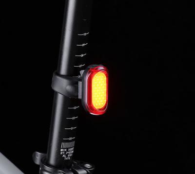 China 400mAh Luz de bicicleta recargable LED blanco / rojo / personalizado 2-3 horas de carga en venta