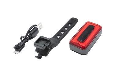 中国 遅く抜け目がない道のバイクの棚の尾ライト5.8cm後部防水20内腔 販売のため