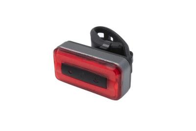 中国 リチウム電池の自転車の後部ライト580mAh 58x30x24mm 販売のため