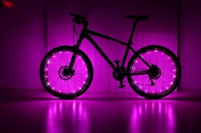Cina Ultra la bicicletta di luminosità LED ha parlato 500m antiurto leggeri in vendita