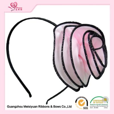 Cina La fascia rosa della ragazza di fiore bobina del centro/della fascia con il giorno nero celebrazione/della guarnizione compone in vendita