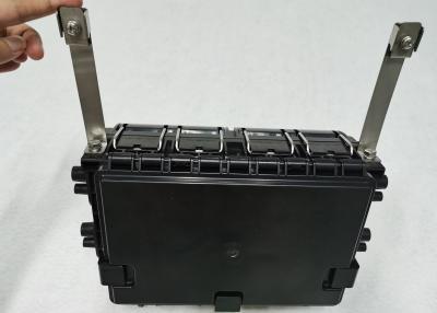 Cina Lati di plastica appesi aerei all'aperto della scatola di distribuzione della fibra dell'ABS 2 per il carico del separatore dello SpA in vendita