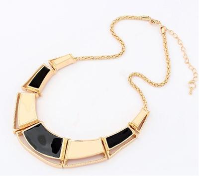 China Collar del ahogador del metal de la joyería de la moda en venta