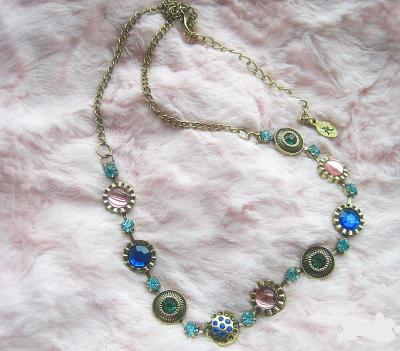 China Forme a mujeres de la joyería el estilo del vintage con el collar brillante del ahogador del diamante en venta