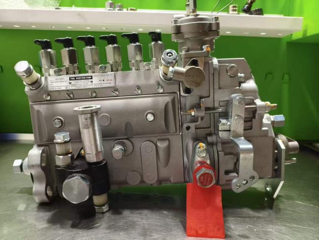Fuel injection pump for Cummins 6BT / 6BTA 5.9L diesel engines.