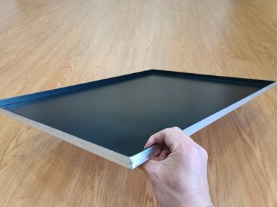 Cina Rk Bakeware China- Nonstick 4 Sided Aluminum Sheet Pan 800X600mm Baking Tray in vendita