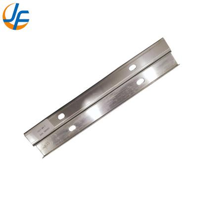 Cina Fabbricazione di taglio laser in acciaio inossidabile a lunga durata con stampi singoli semplici in vendita