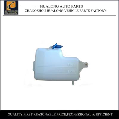 Cina Parti superiori del bongo di Kia, OEM di plastica 25430-4E010 del serbatoio di acqua 2006 del bongo III in vendita