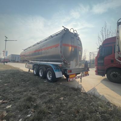 Κίνα 3 άξονας 42000L 45000L Ντίζελ πετρελαίου καυσίμων δεξαμενόπλοιου ημιπροκατασκευής για λύση εφοδιασμού φορτηγών προς πώληση