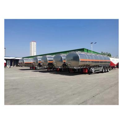 Κίνα 45000Lts Tri Axle Tankers Fuel Truck Trailer για ασφαλή και ομαλή μεταφορά προς πώληση