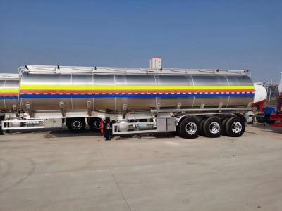 Κίνα 45000Lts Tri Axle Tankers Fuel Truck Trailer για ασφαλή και ομαλή μεταφορά προς πώληση