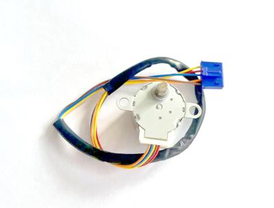 China 24 mm Reduktions-Schrittmotor 4P mit Getriebe 24BYJ48 24V 5,625° Schrittwinkel zu verkaufen