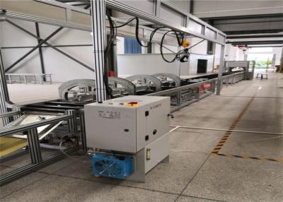China Uno mismo de la cubierta de la barra de distribución que perfora clavando la máquina para la industria automotriz en venta