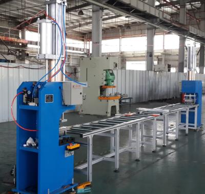 Cina Macchina compatta idraulica di fabbricazione della sbarra collettrice di alta precisione in vendita