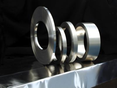Κίνα SUS430 cold-rolled λουρίδα χάλυβα με το πάχος 0.31.0mm (+-0.01mm) για την οικιακή συσκευή προς πώληση