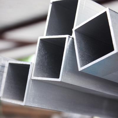 China 20mm x 10mm 100x50x3mm Aluminiumrechteckrohr-Kasten-Abschnitt-Verdrängungen für Schweißgerät zu verkaufen