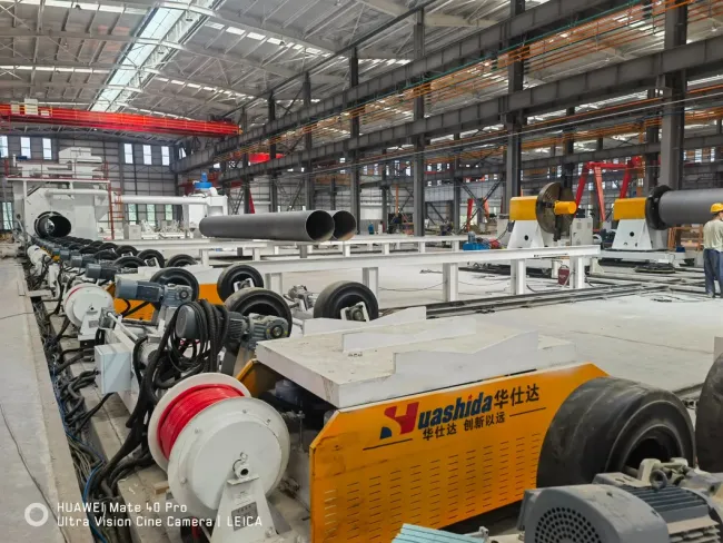 Large Diameter PU Spray Foaming PE Wrapped Preinsulation Pipe Continuous Production Line