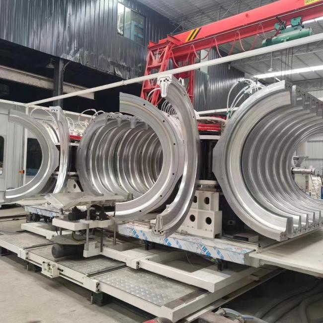 Water Supply and Drainage or Wire and Cable Laying HDPE PP Double Wall Corrugated Pipe Production Line