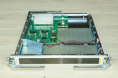 China Cisco ASR9912-SFC110 ASR 9912 Switch Fabric Card/110G en venta