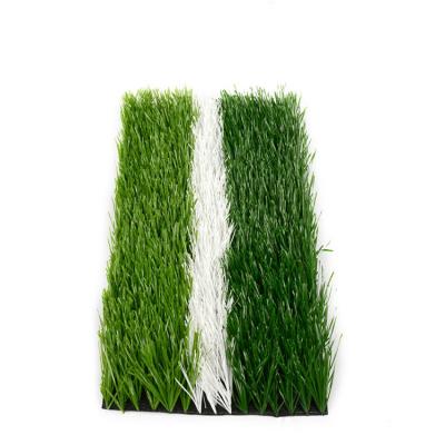 中国 Football Landscape Putting Green Grass Synthetic Turf Artificial Grass Plastic Lawn Carpet Low Price 販売のため
