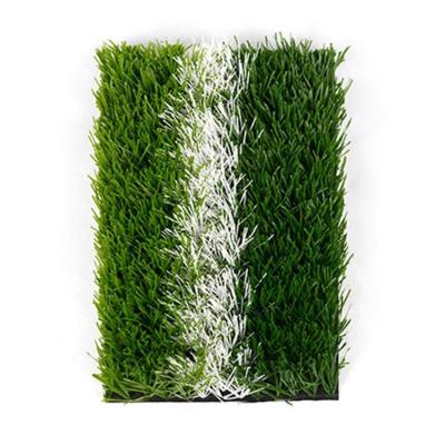 Cina Factory Direct Supply Artificial Grass Carpets Mini Football Field Grass For Football Field Artificial Turf in vendita