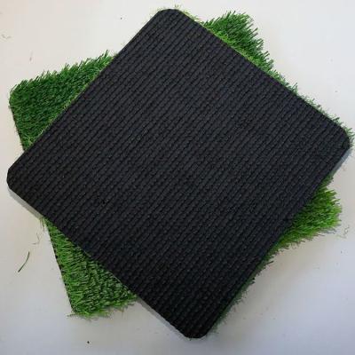 Cina The New 20mm 25mm Landscape Artificial Turf Grass Unfilled Football Turf Artificial Synthetic Grass in vendita
