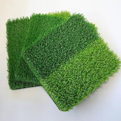 Cina Wholesale Cheap Garden Artificial Turf Grass Unfilled Artificial Grass Sports Flooring Football Artificial Grass 20mm in vendita