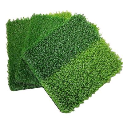 Cina Factory Directly High Quality Football Ground Artificial Grass & Sports Flooring Unfilled Artificial Grass Roll in vendita