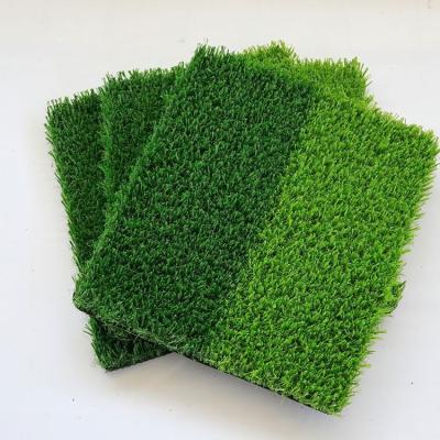 Cina China Manufacturer Factory Price Garden Artificial Turf Carpet Grass Unfilled Artificial Grass Football Flooring in vendita