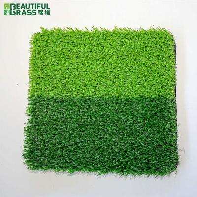 Cina High Quality Latest Design Outdoor Garden Artificial Grass Unfilled Football Sports Flooring Turf 25mm Artificial Grass Price in vendita