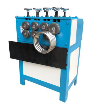 Cina la piegatrice quadrata idraulica della tubatura di CNC 1.5kw ha preveduto la ritrazione del mandrino in vendita