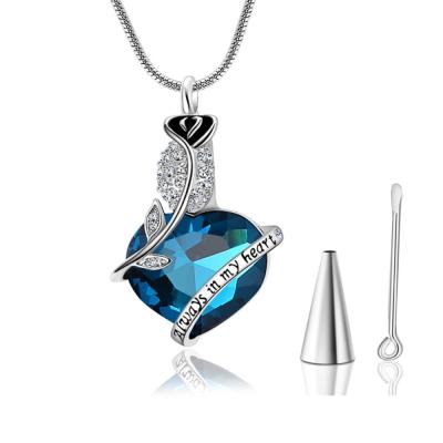Cina Forma di cuore cremazione gioielli porta ricordo collana urna in acciaio inossidabile per ceneri in vendita