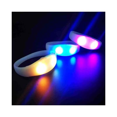 중국 Event LED Wristband with Wireless Control and RFID for Crowd Management ODM 판매용