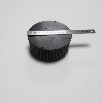 中国 既存の型Dia 110mmが付いているのための黒い陽極酸化の円形の冷たい造る脱熱器 販売のため