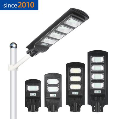 China 50w 300 100 watts do watt 120w conduziu a luz de rua solar com ABS 6500k de controle remoto à venda