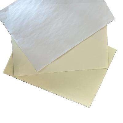 Cina 68/78/98/118gsm Carta offset senza legno di colore crema per la scrittura e lo schizzo in vendita