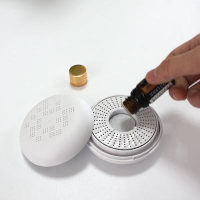 Cina CC portatile 5V 1A 2hours dell'olio essenziale del fan del profumo senz'acqua del diffusore per il viaggio in vendita