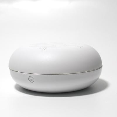 Cina Batteria al litio 5W del diffusore di Mini Portable Essential Oil Fan per la casa 8*3.55cm in vendita