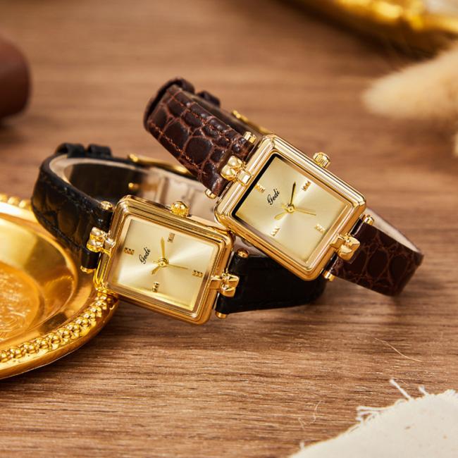 Vintage Small Square Gold Dial Women Quartz Watch Soft Leather Strap Slim Elegant Business Wristwatch Ladies Daily Jewelry Watch 3 Colors